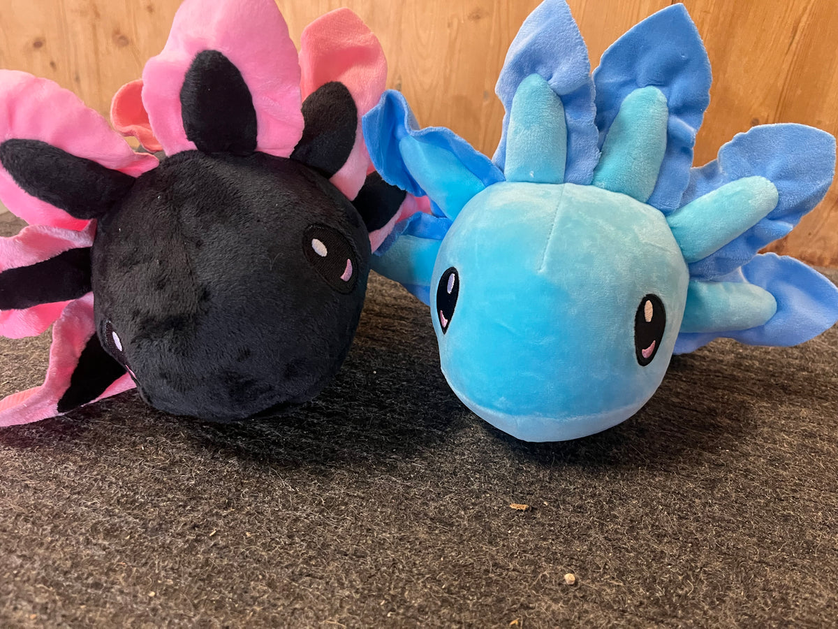 Axolotl Plushie – Scales and Tails of Ohio